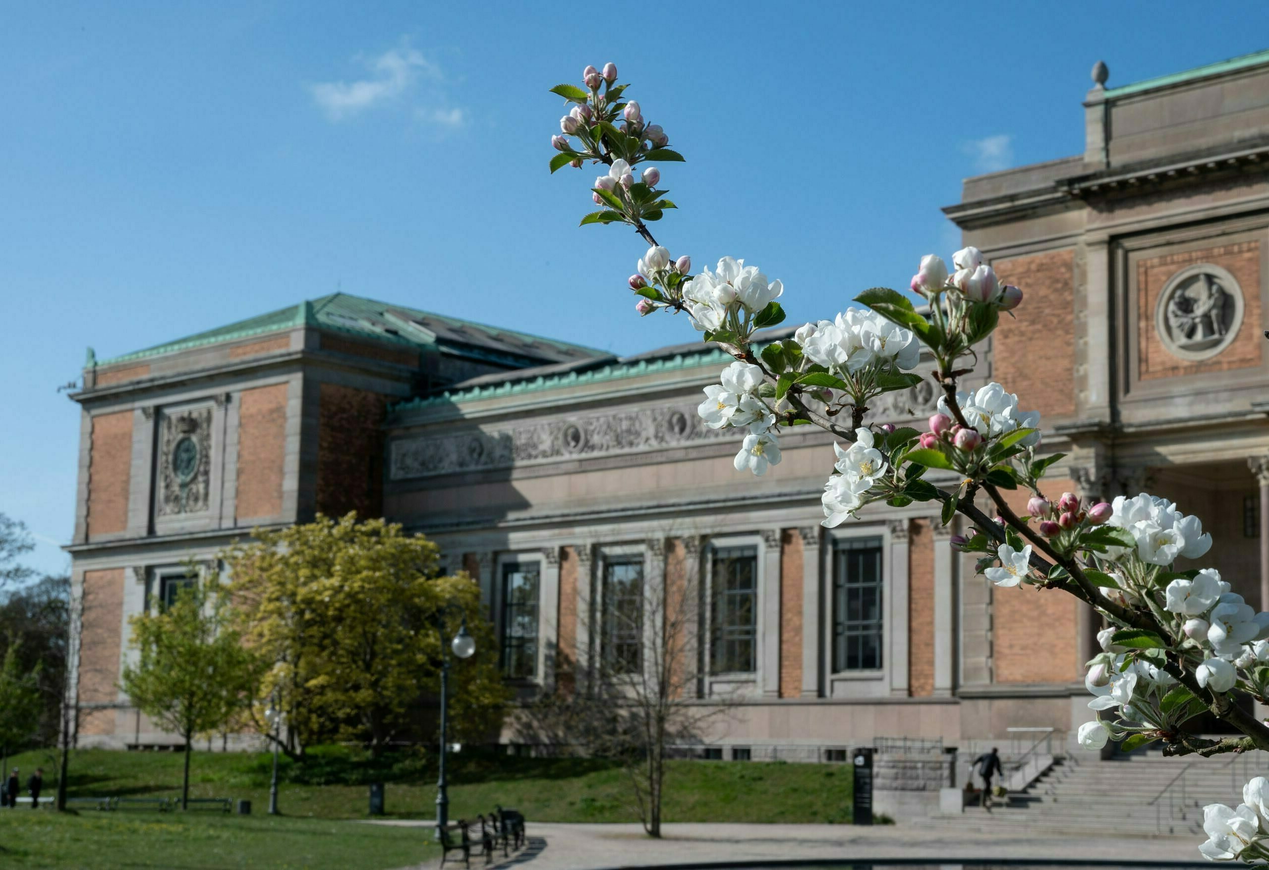 Besøg SMK - Danmarks nationalgalleri (åbningstider, billetpriser mm ...